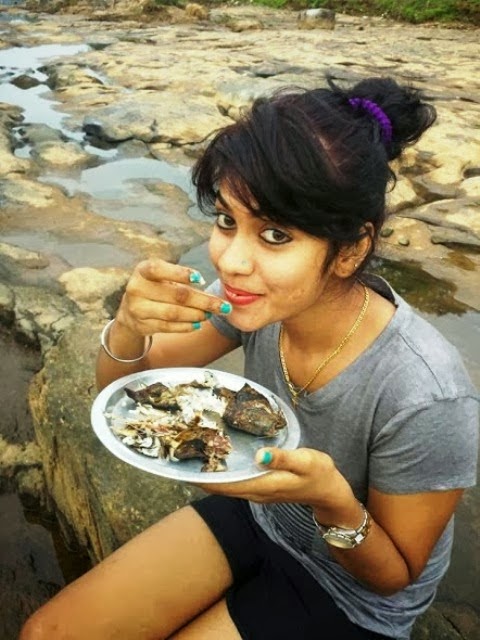 Sheril Romen Dekker HOT Collection | Sri Lankan HOT Girls