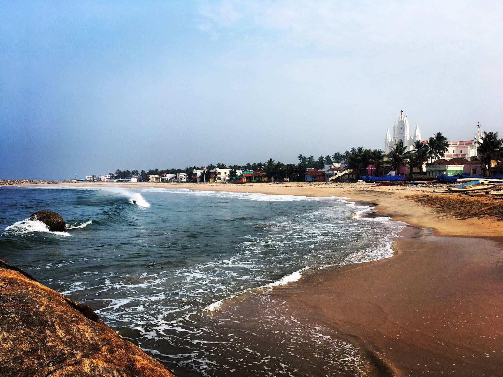 KODIMUNAI - GREAT SALE ON THE GO IN SEA VILLAGE