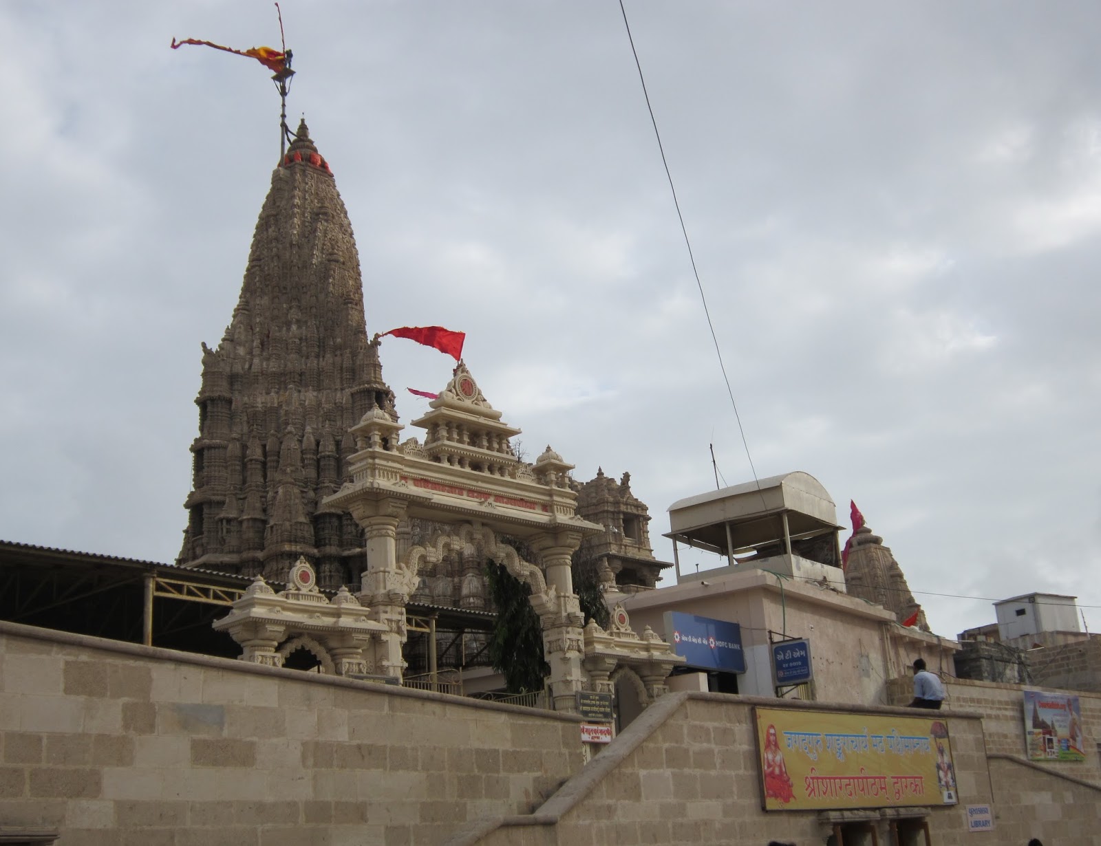 Dwarka temple of Dwarkadhish History TIming Gujarat India | Dwaraka ...