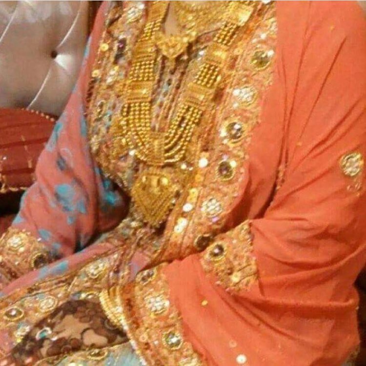 BALOCHI SONGS AND VIDEOS: Baloch Girls balochi culture balochi dress