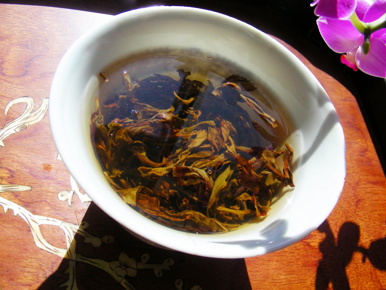 Tea Obsession: Gong Mi Lan - Tribute Honey Orchid 2011