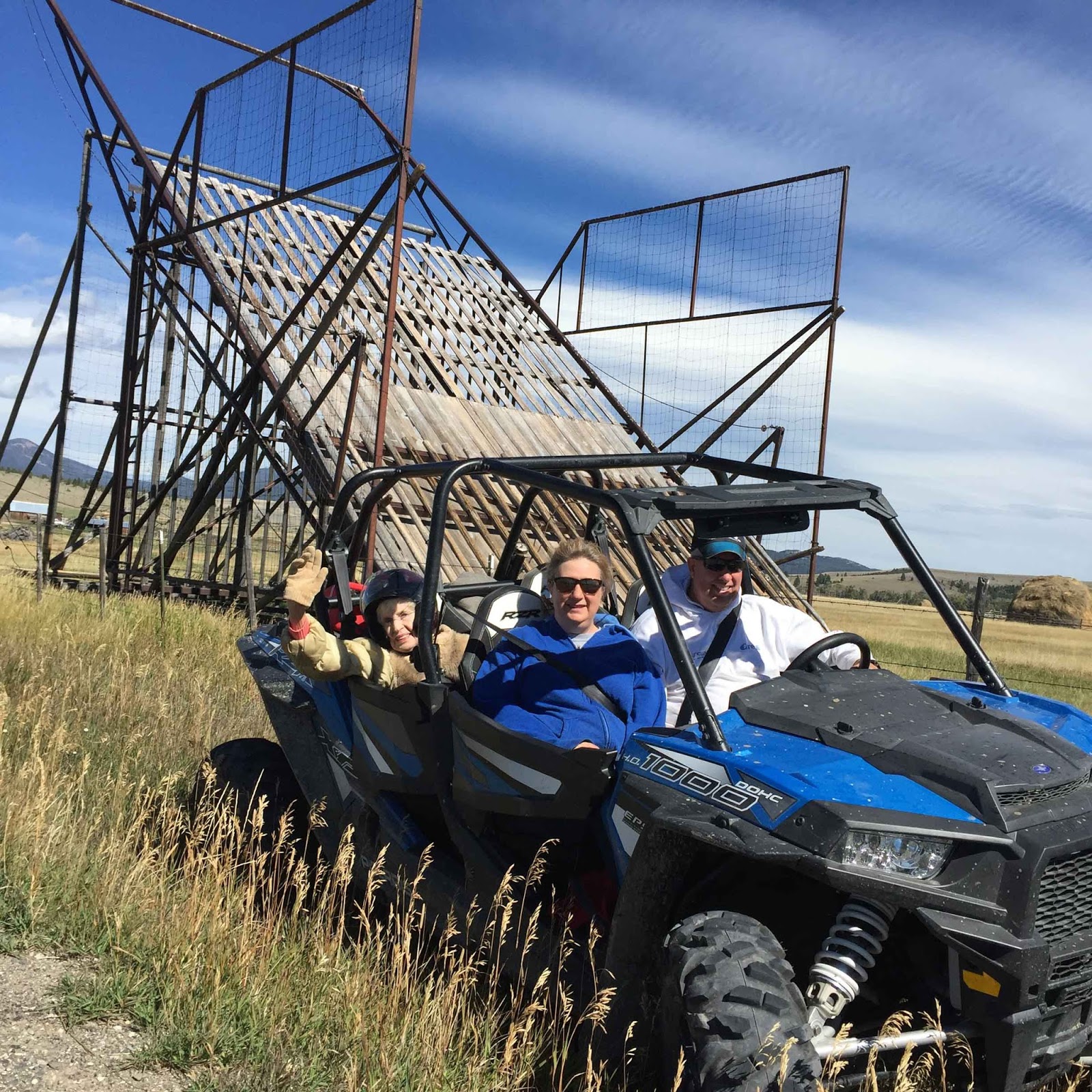 Right Lane America: Four Wheelin' In Montana Mountains - Clouds, Beaver ...