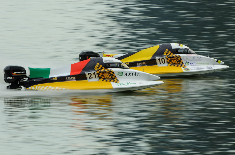 Kriegster's World: Formula 1 H20 Power Boat Racing 2011 (Singapore) Day 1