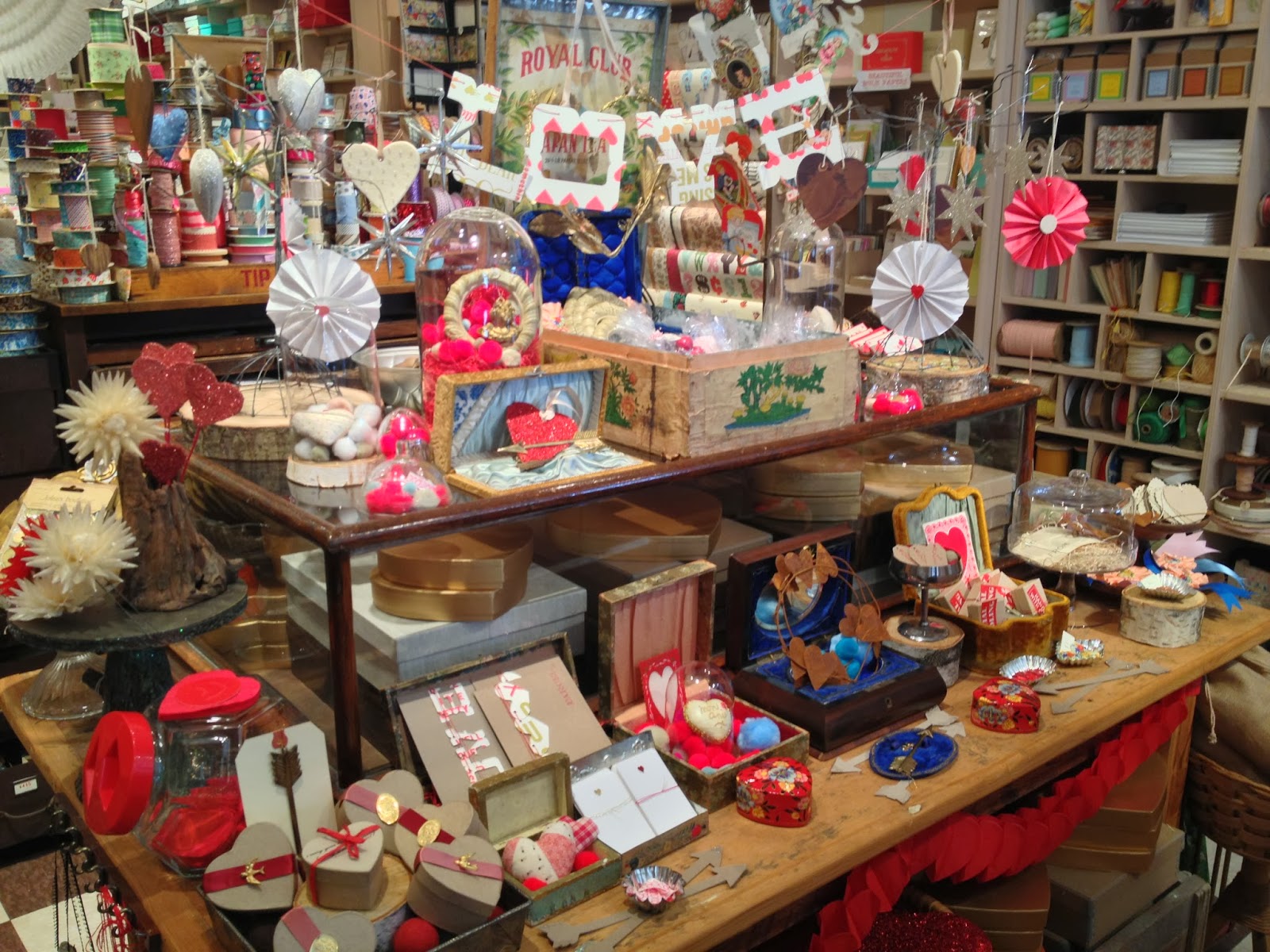 M Ann M: Parcel Shop