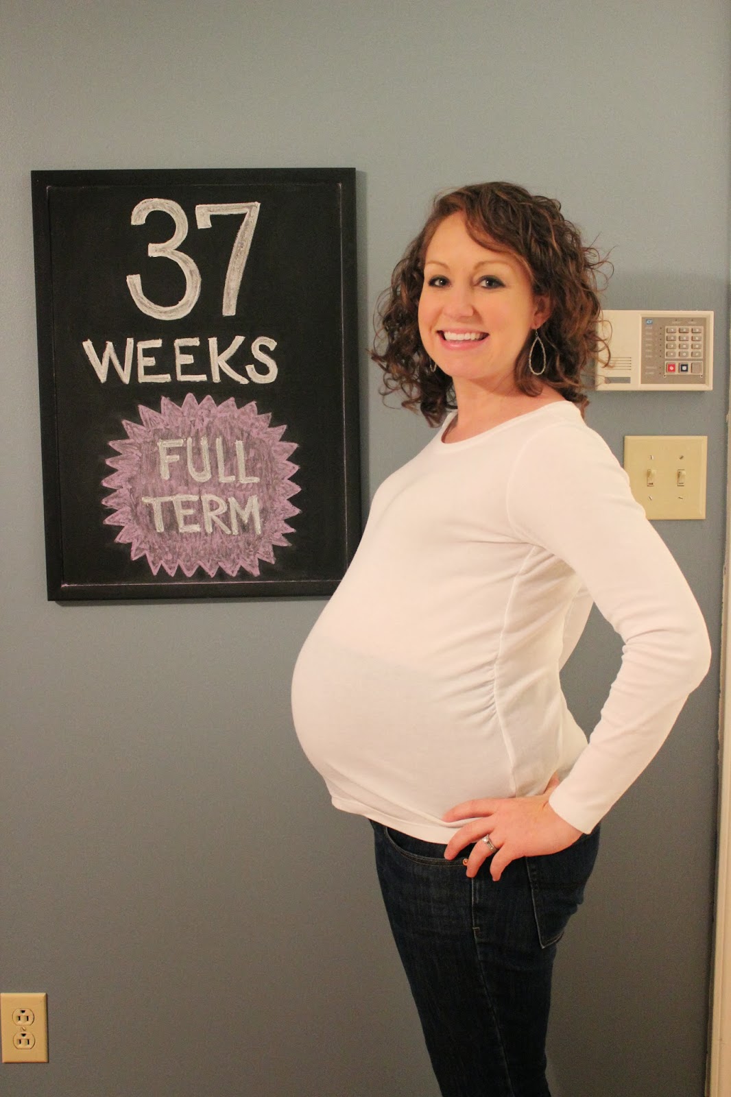 Ferg Family Adventures: Bumpdate {37 weeks}