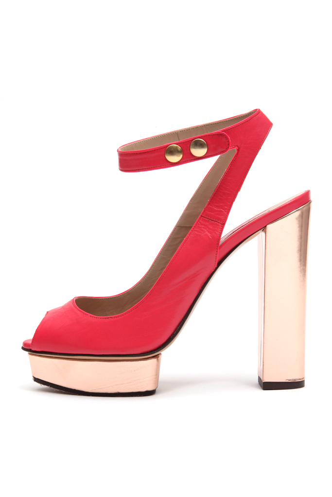 Stylish Goddess: Shoe Trends 2012 : Mid Heels and High Heels