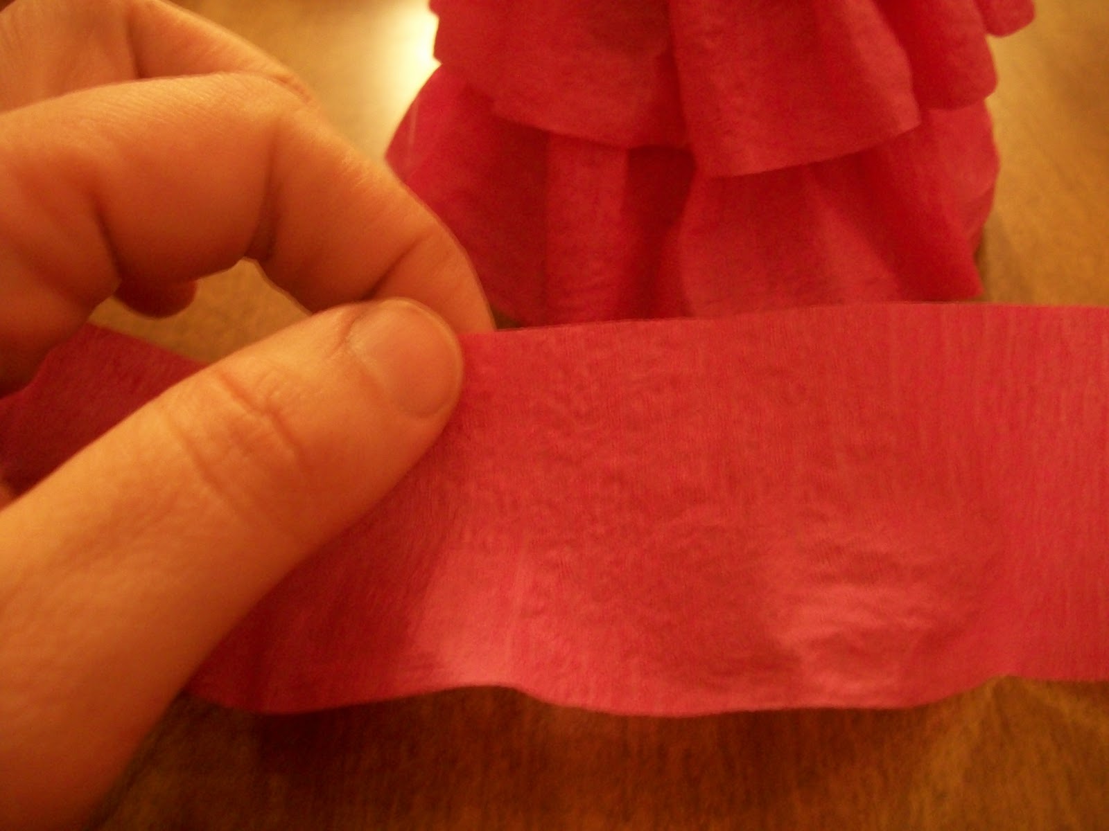 Craftyness: O Crepe Paper Tree