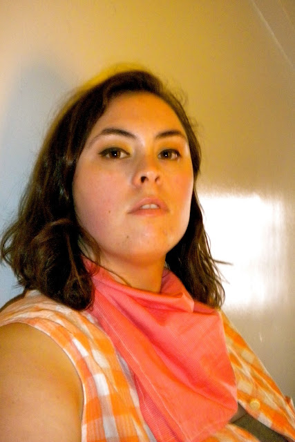 The Curvy Elle: DIY: Jaunty Summer Scarf