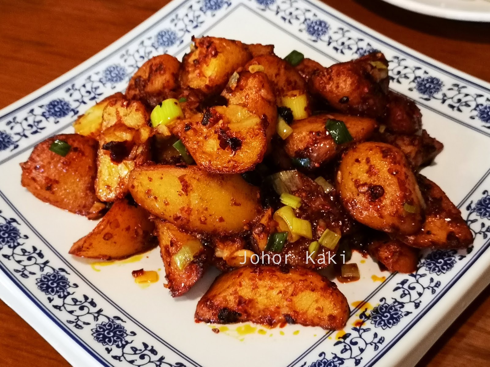 Old Chengdu Sichuan Cuisine Restaurant in Singapore Chinatown 老成都川菜馆 ...