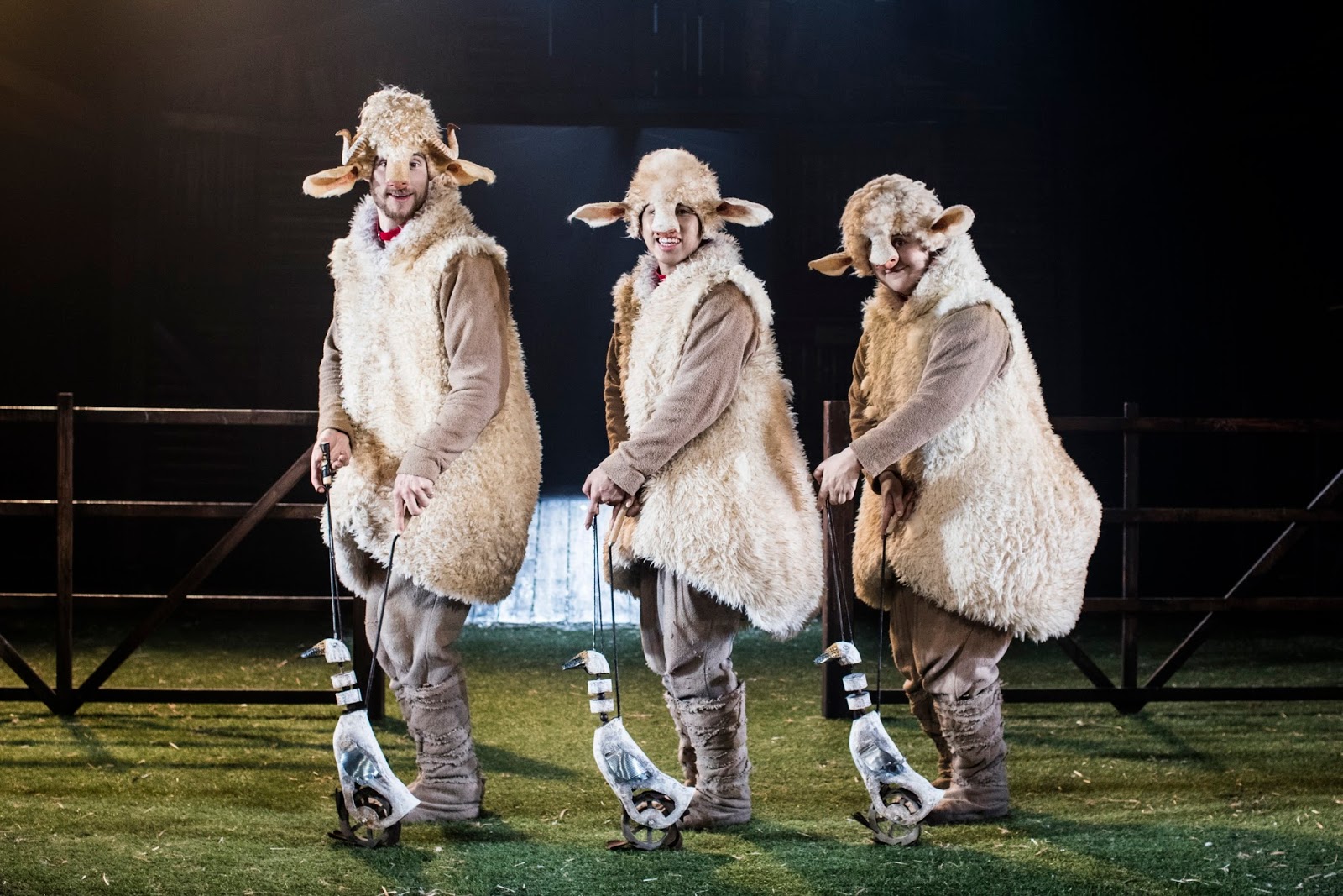 Mellow Mummy: Babe The Sheep-Pig Live on Stage - A review : Taking life ...