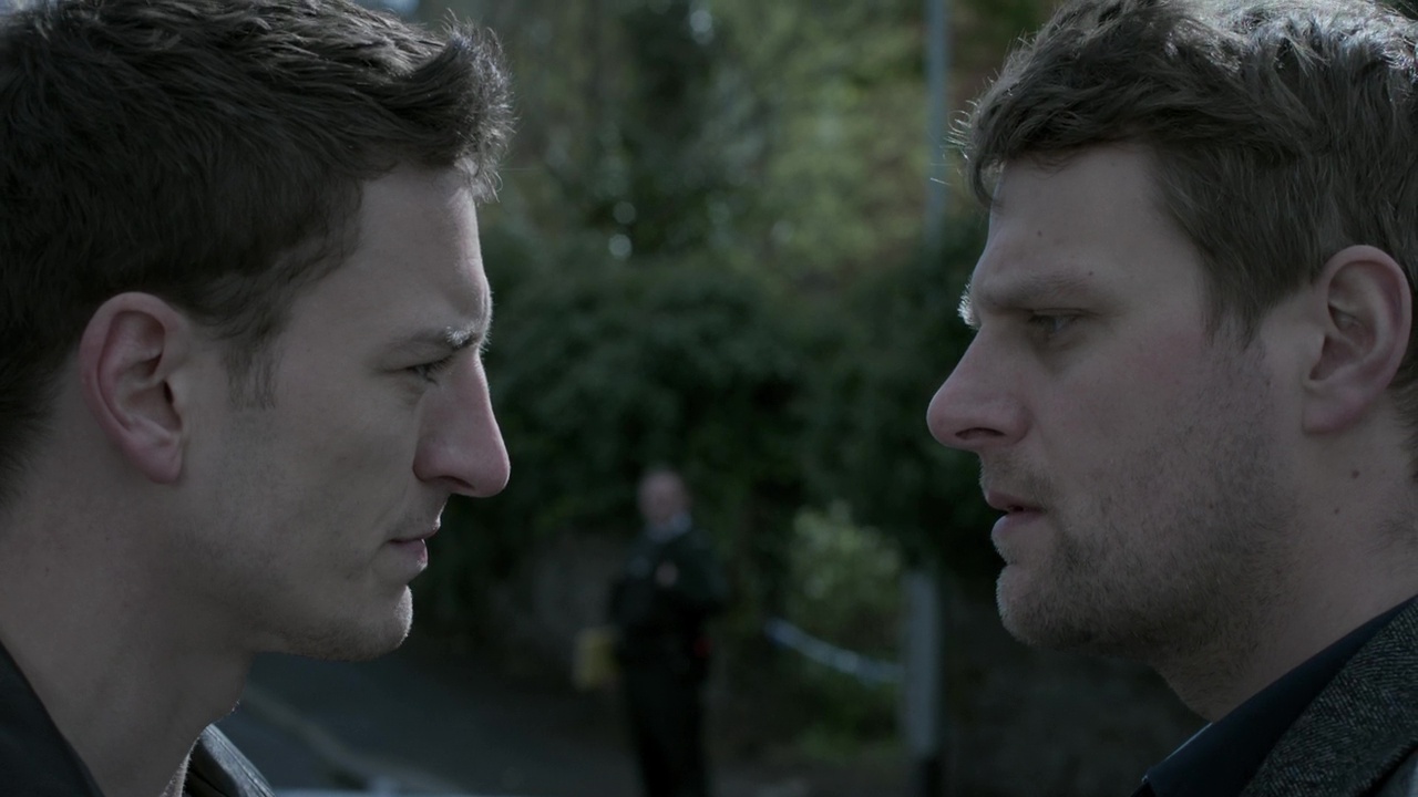 ausCAPS: Ben Peel shirtless in The Fall 1-02 "Darkness Visible"