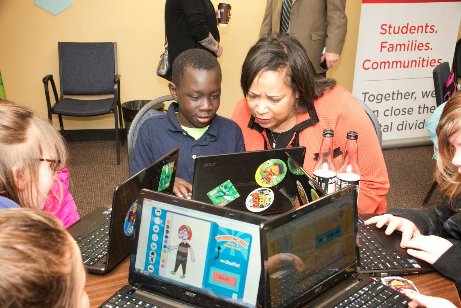 Ready to Learn in Tacoma: KBTC Receives Comcast Award