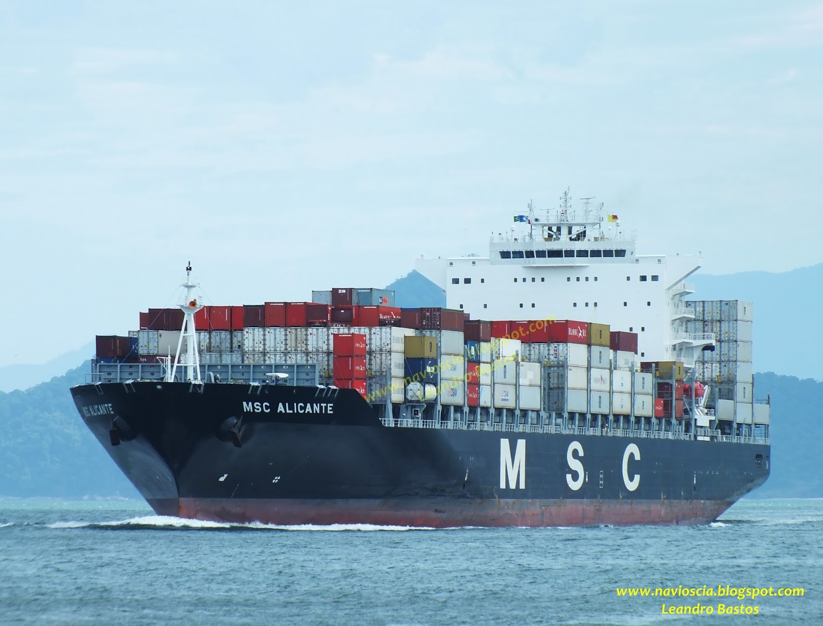 Navios de Santos & CIA: Navio MSC ALICANTE