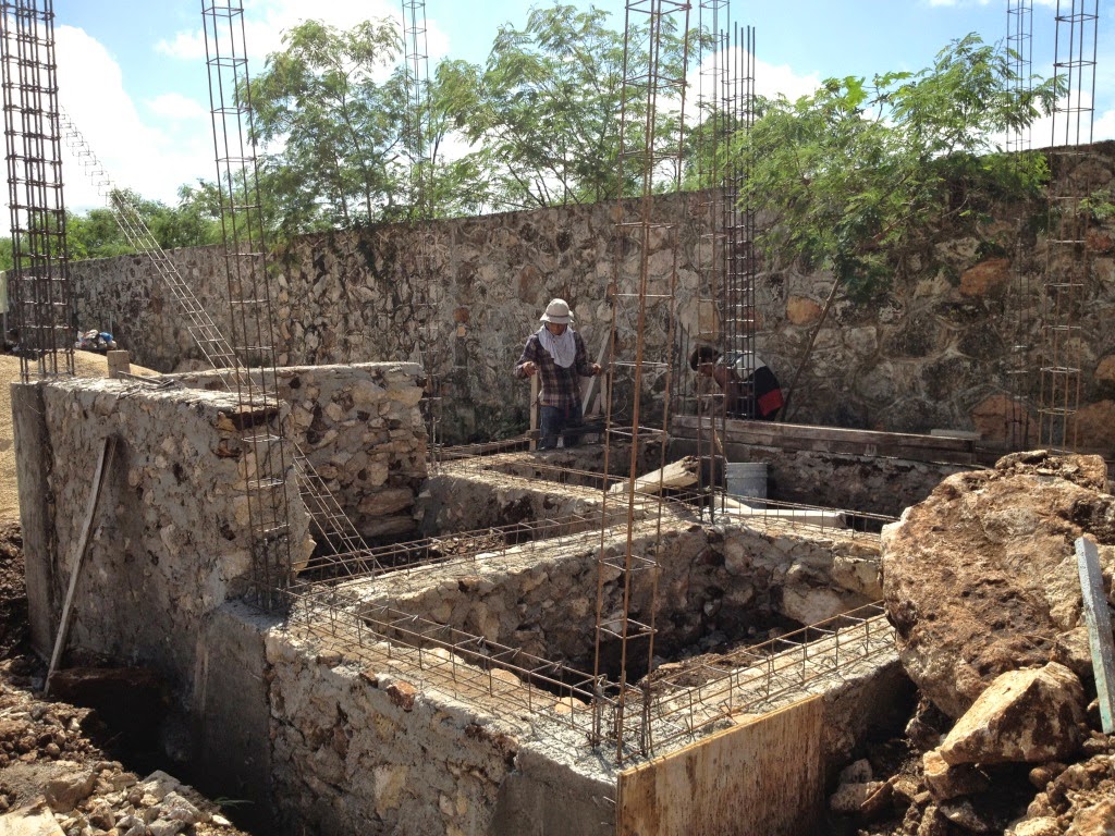 Building my home in the Yucatan Peninsula: Leveling beam (Cadena de ...