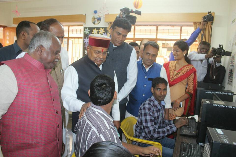 VIKALANGULA PILUPU: Press meet with central minister sri thavar Chand ...