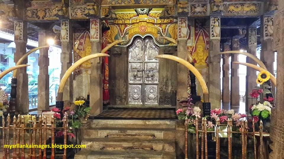 Images of Sri Lanka: Paththirippuwa and Hewisi Mandapaya of Temple of ...