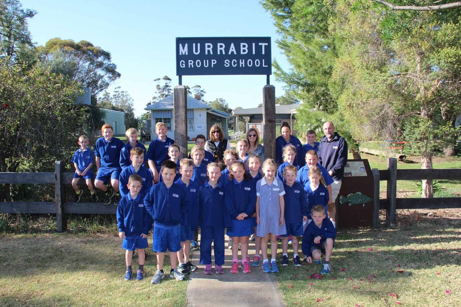 Gannawarra Walks to School: Murrabit Group School Walks to School