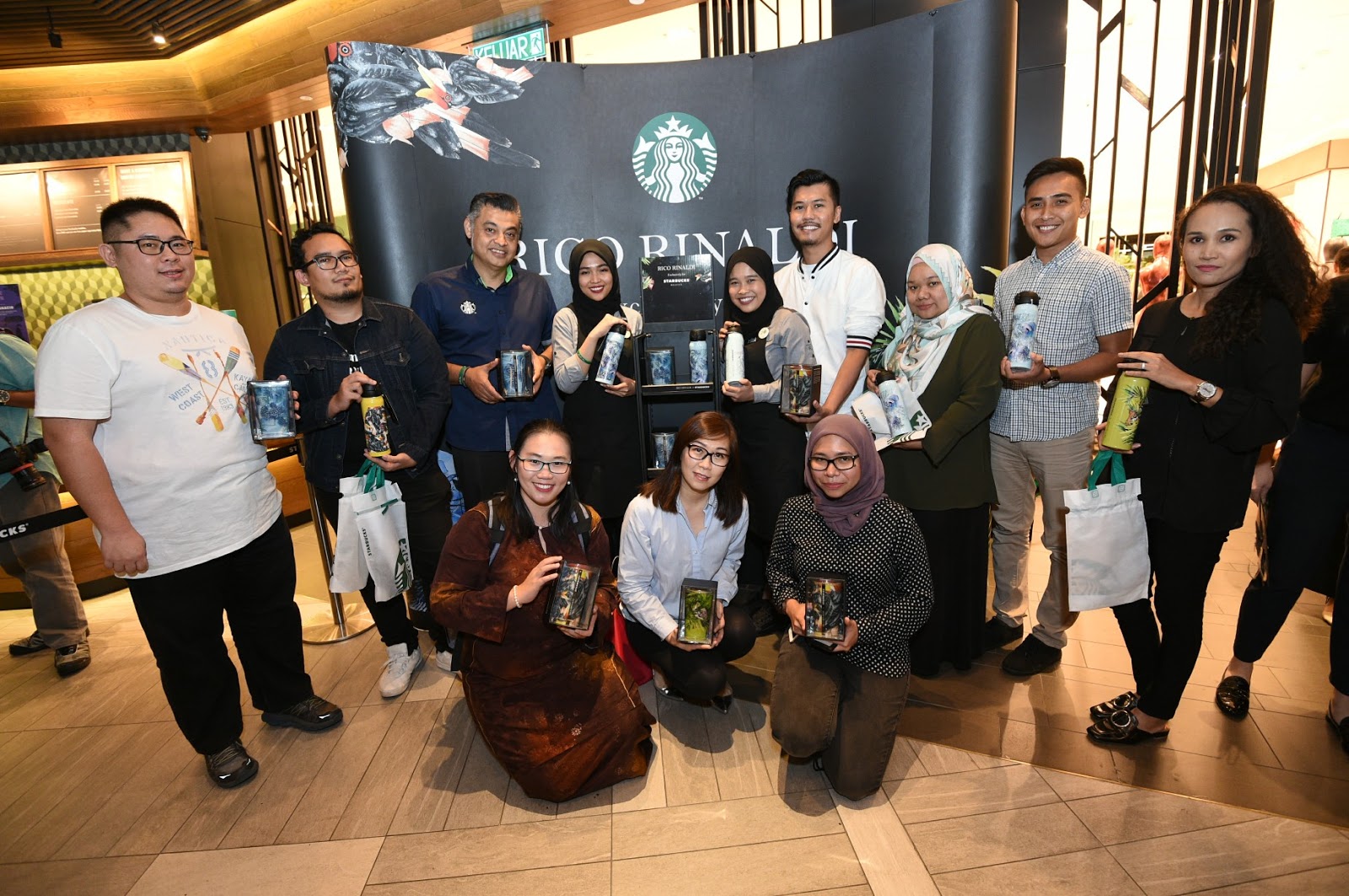 Starbucks Malaysia Mengumumkan Koleksi Eksklusif Bersama Rico Rinaldi ...