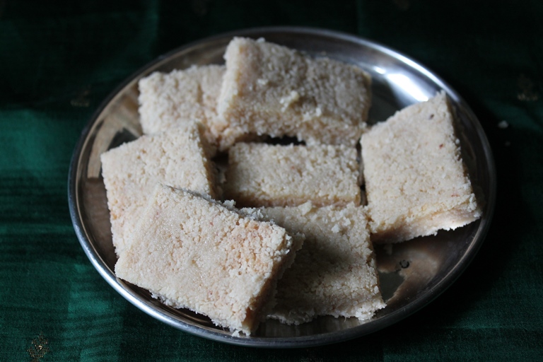 Coconut Burfi Recipe - Coconut Barfi Recipe - Thengai Barfi Recipe ...