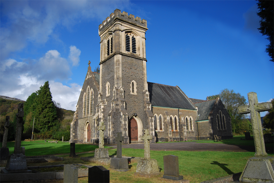 patsy Fagan's Wedding Blog: Weddings in charming Welsh Churches
