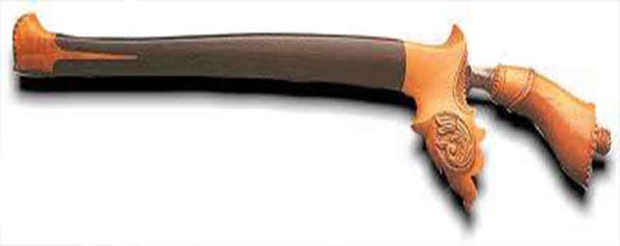 4 Senjata Tradisional Provinsi Riau - Nayna Syera