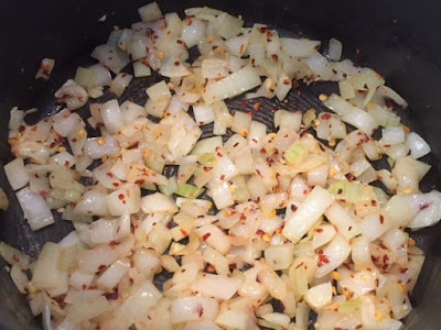 Spicy Roasted Tomato and Garlic Soup