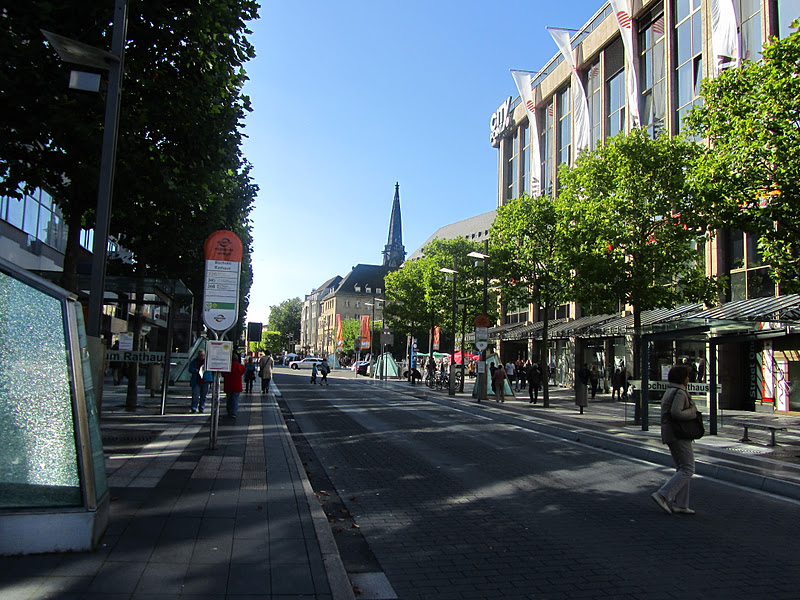 Urban Research: The pedestrian streets of Bochum central city