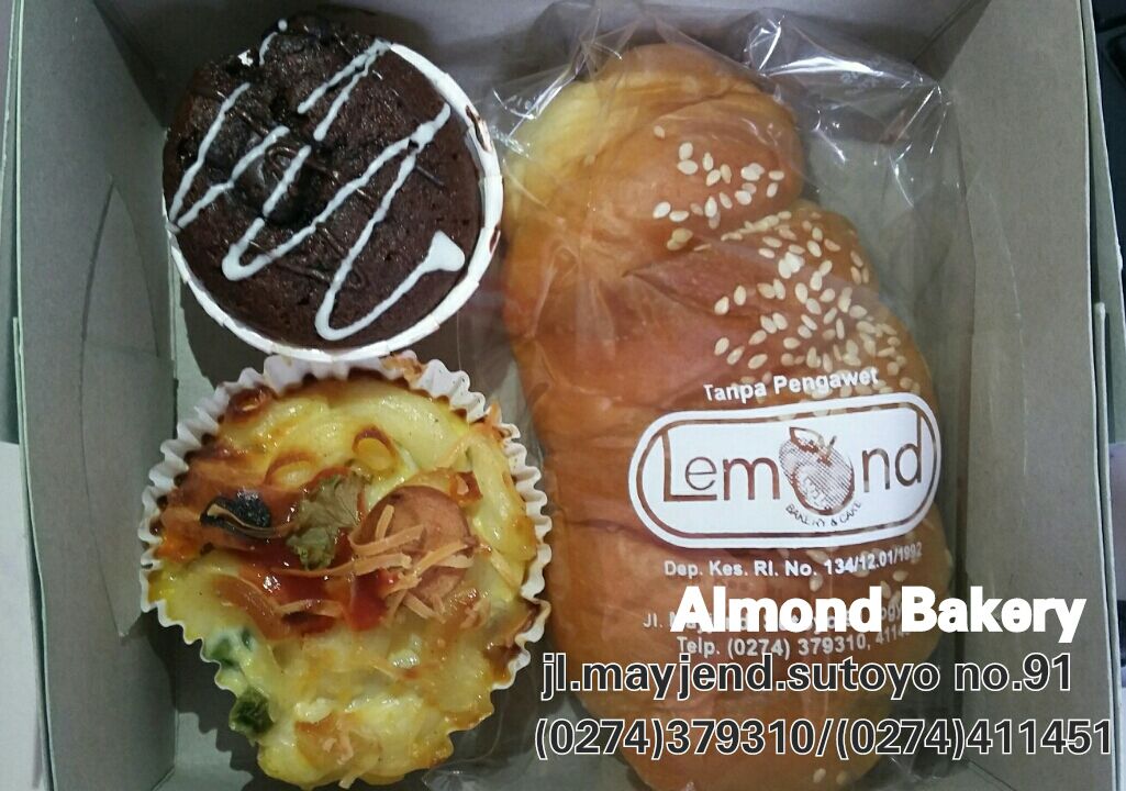 (0274)379310 SNACK BOX HARGA - Almond Bakery Yogyakarta