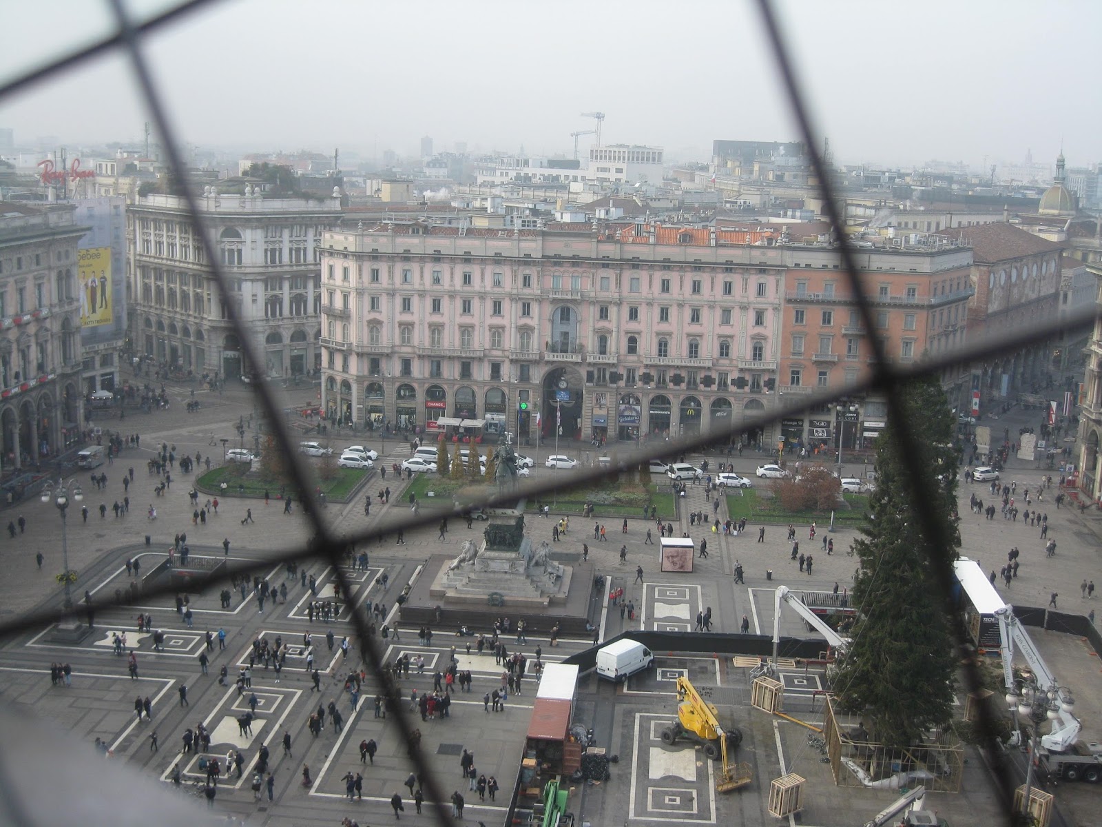 A SOLAS CON CLIO: El Duomo de Milan: un paseo visual