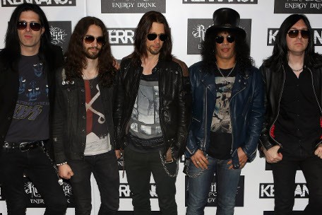 Coleção de Discos: Slash: " Não tenho uma banda para me atrapalhar"