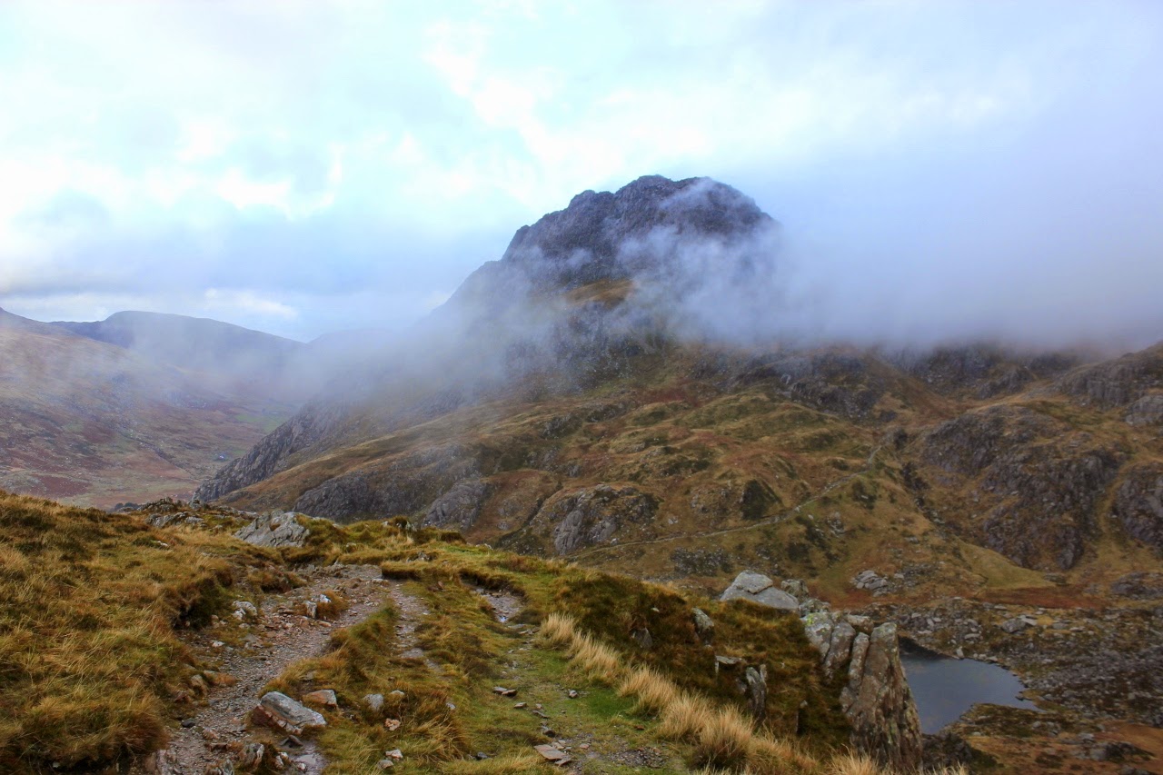 Between Skiing and Climbing: Y Gribin on Glyder Fawr, in the Ogwen valley