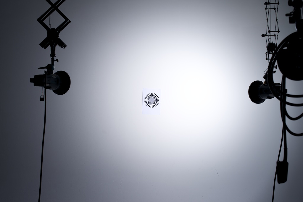 Resolution comparison: Nikon D800 vs Sinar Hy6 with eMotion 75 (33 ...