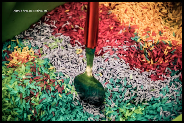 Riz coloré {2 activités en 1} - Maman Fatiguée {et Fatigante}