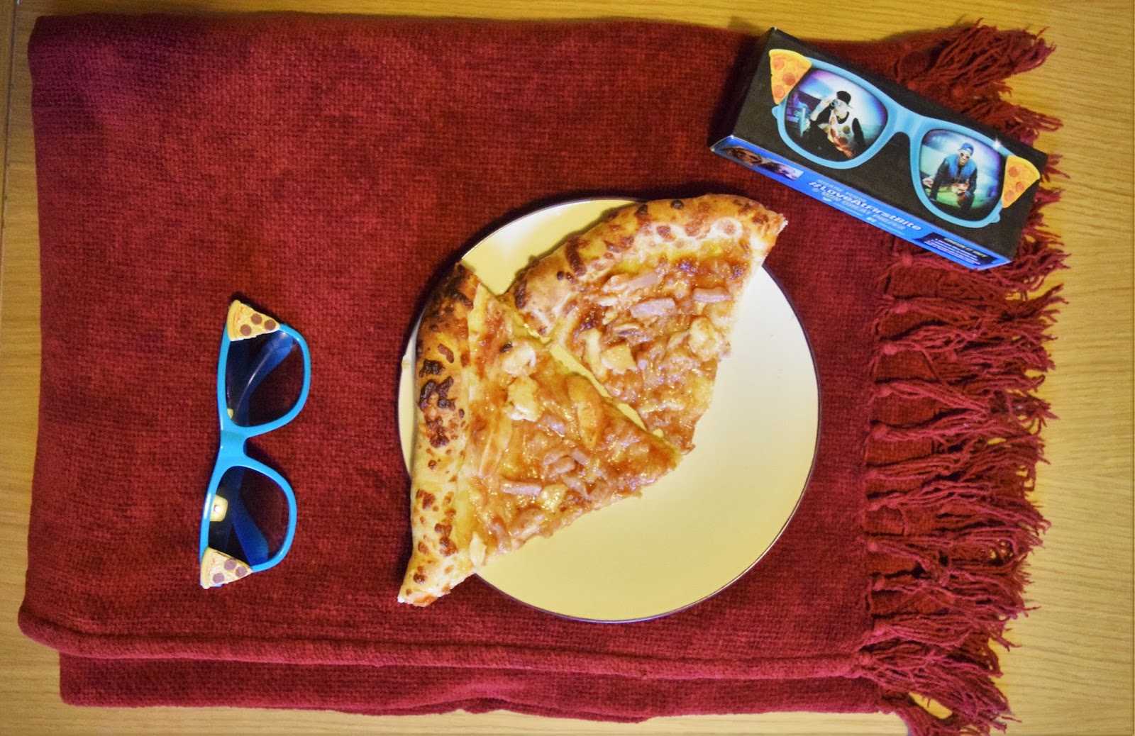 TOP TIPS FOR A PERFECT PIZZA NIGHT-IN - A Life With Frills