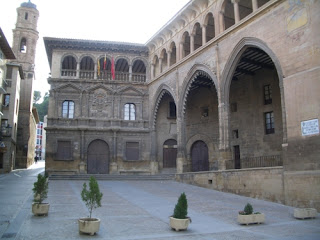 ARTE: Óleo de Karl Schlesinger. Ayuntamiento y Lonja Renacentista de ...