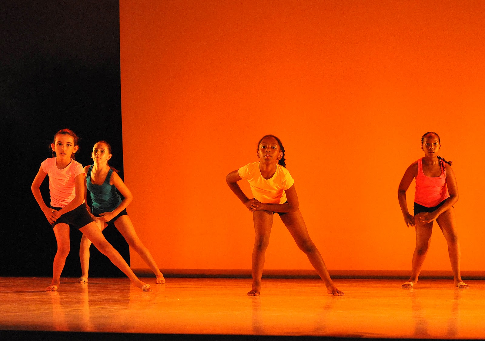 EVOLUTION Ecole de Danse Marseille (Bouches du Rhone): ECOLE DANSE ... EVOLUTION Ecole de Danse Marseille (Bouches du Rhone): ECOLE DANSE ...