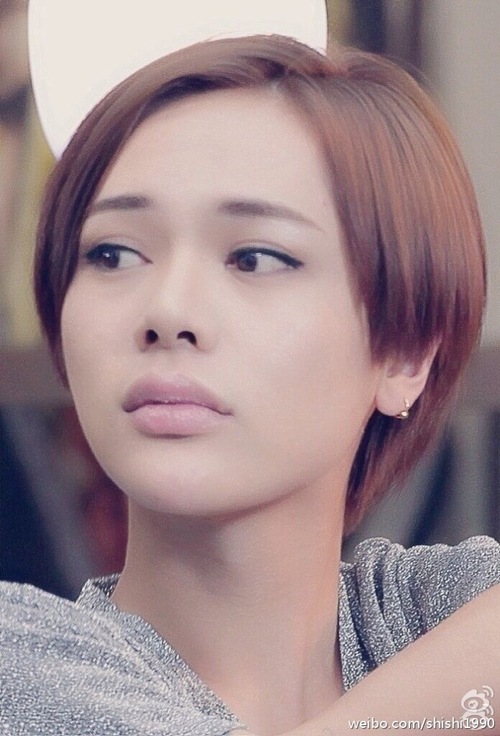 Shishi 时诗 - Today's Androgynous Guy