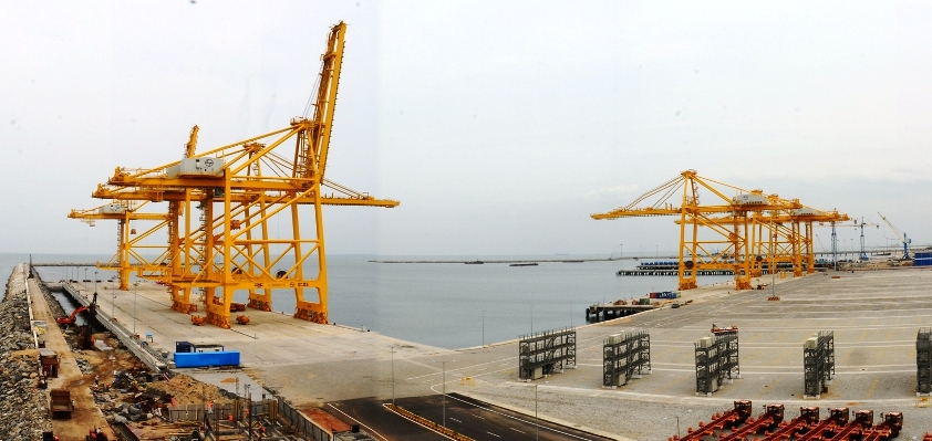 Saravanan's Blog: ADANI GROUP TAKES OVER L&T'S KATTUPALLI TERMINAL