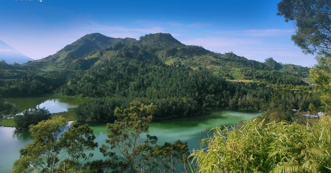Telaga Warna Dieng