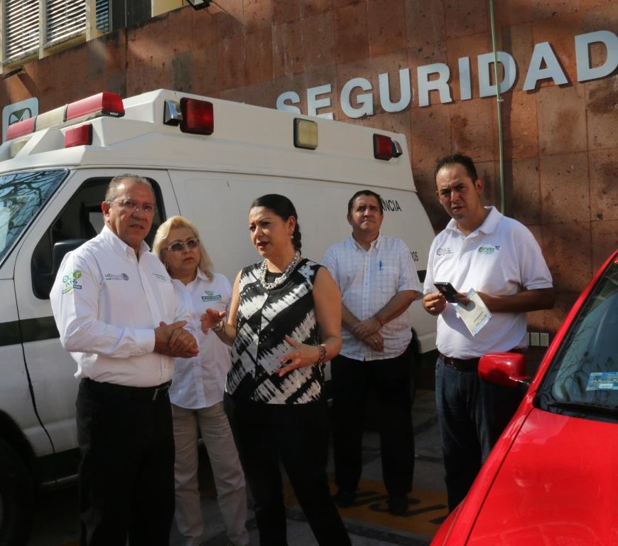 GCP: INSTALAN CHIP DEL REPUVE A VEHÍCULOS OFICIALES DE LA DELEGACIÓN IMSS