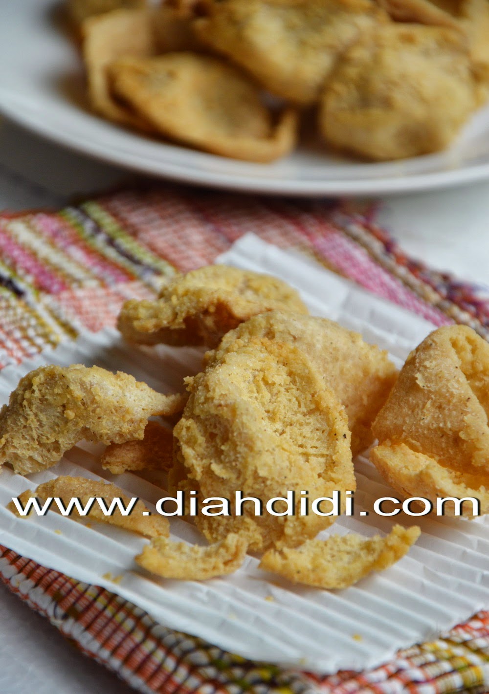 Diah Didi's Kitchen: Keripik Tahu Pong Super Praktis