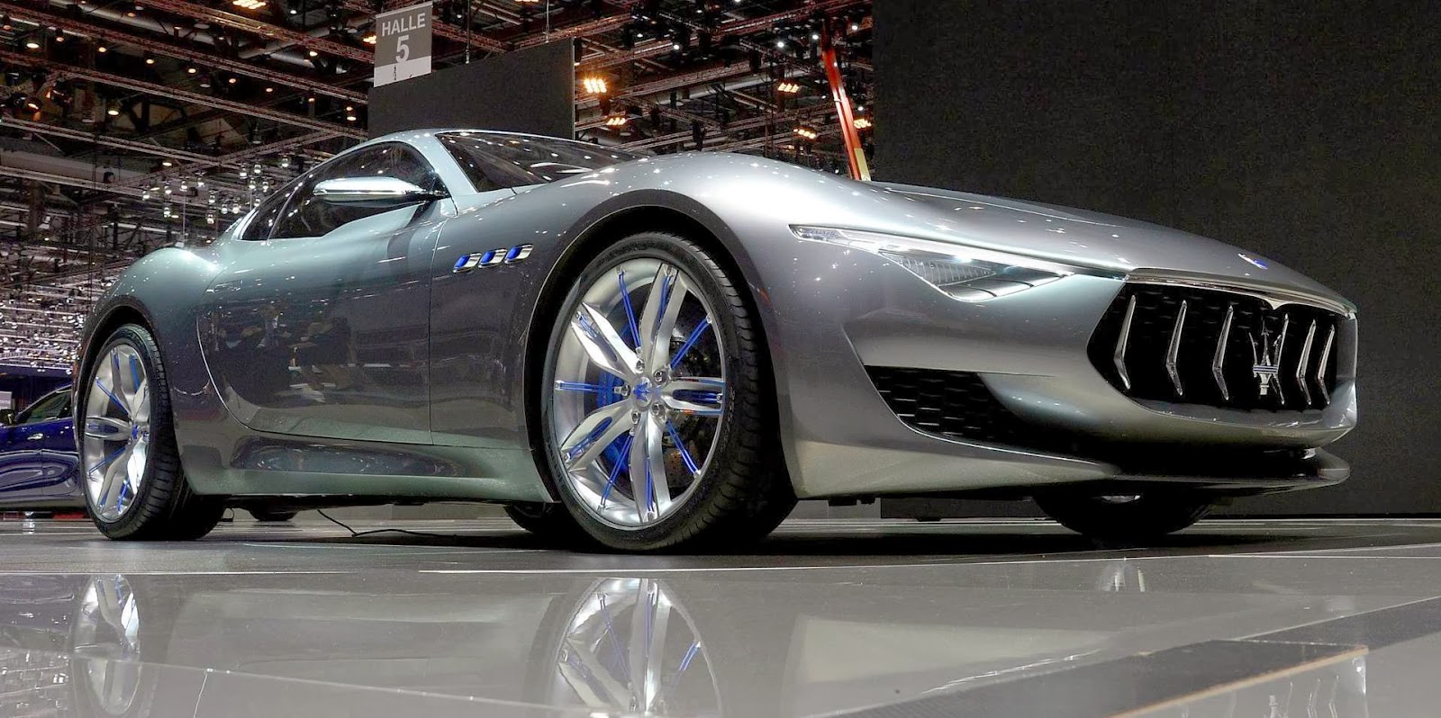 Maserati Alfieri Concept é destaque no Salão de Genebra