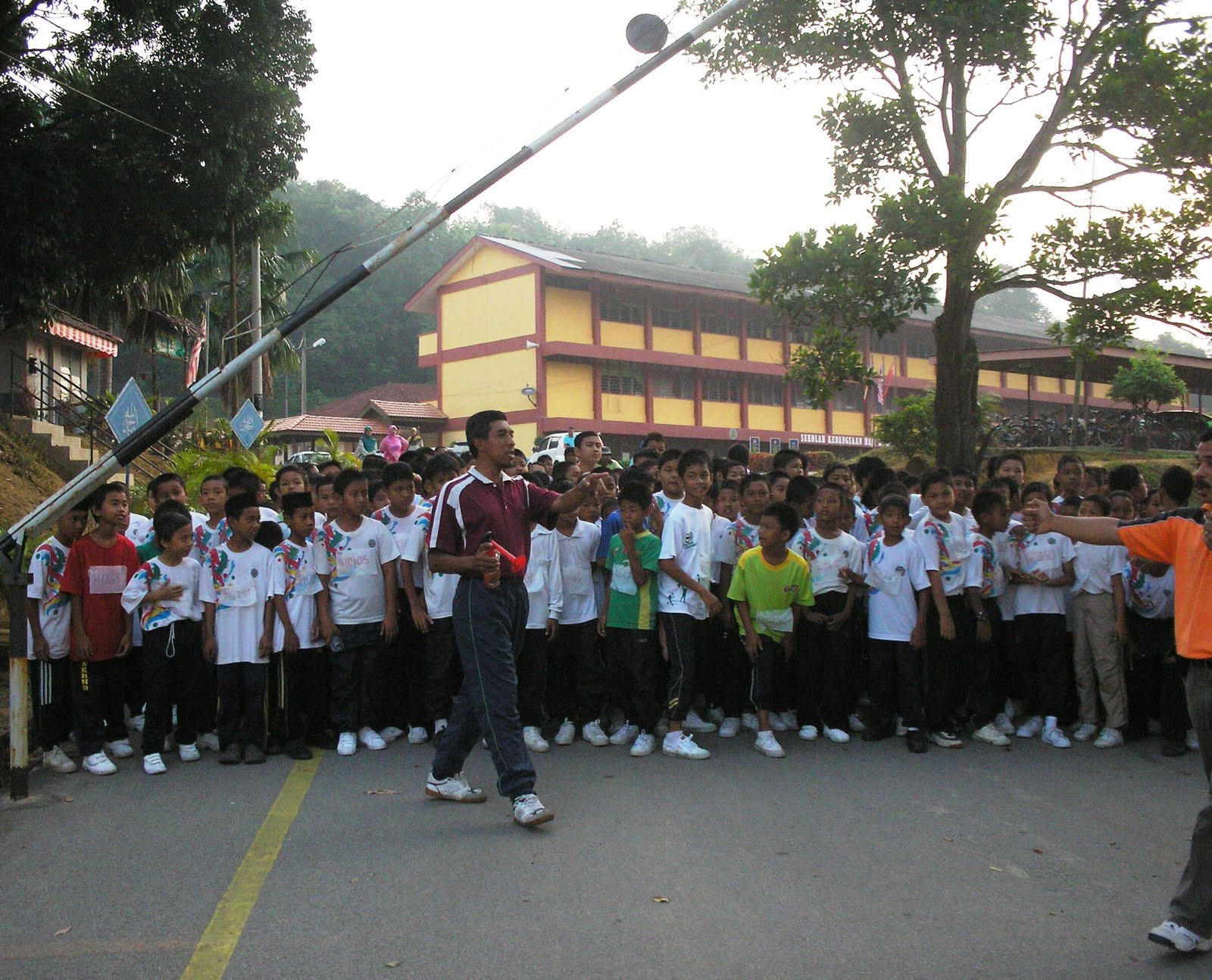 Pusat Sumber SKHHD: LARIAN 1 MURID, SATU SUKAN , SATU MALAYSIA