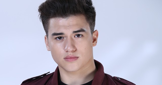 Man Central: Markus Paterson: In Casual Wear