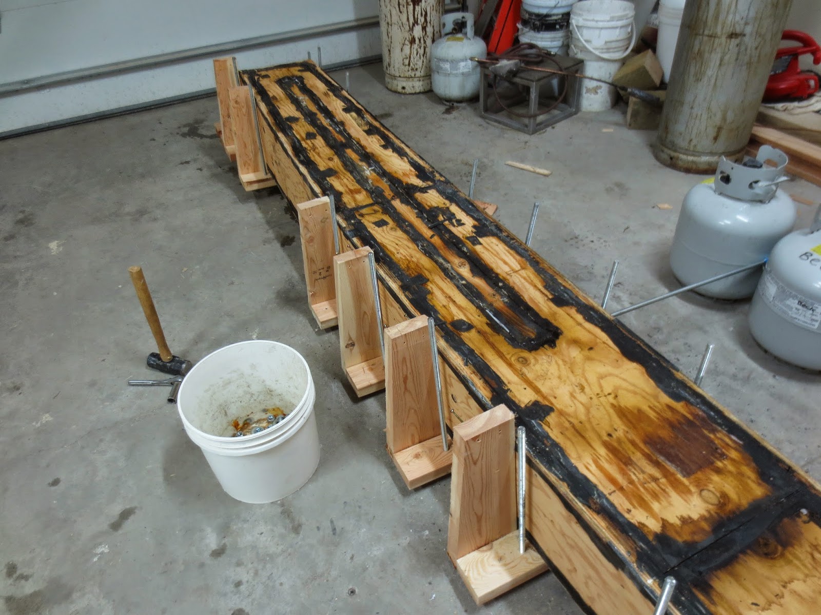 Building a NorthSea 29 - the build continues: Tuning up the Lead Keel