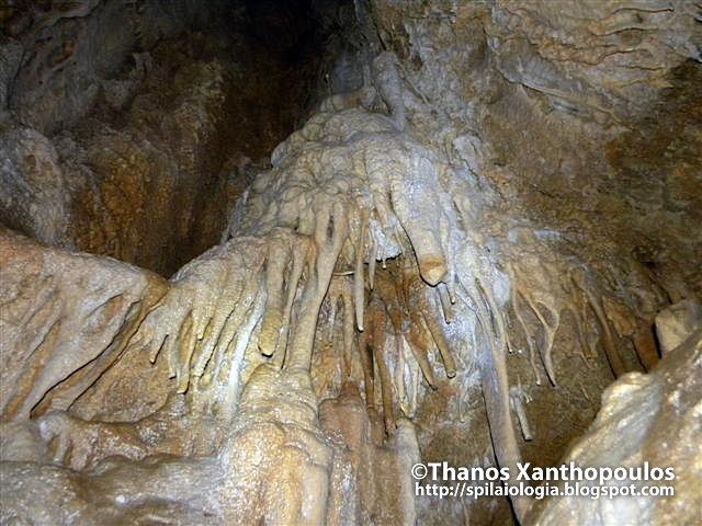 ΣΠΗΛΑΙΟΛΟΓΙΑ - SPELEOLOGY IN GREECE : ΕΞΕΡΕΥΝΗΣΗ ΒΑΡΑΘΡΟΥ "ΤΡΥΠΑ ΤΟΥ ...