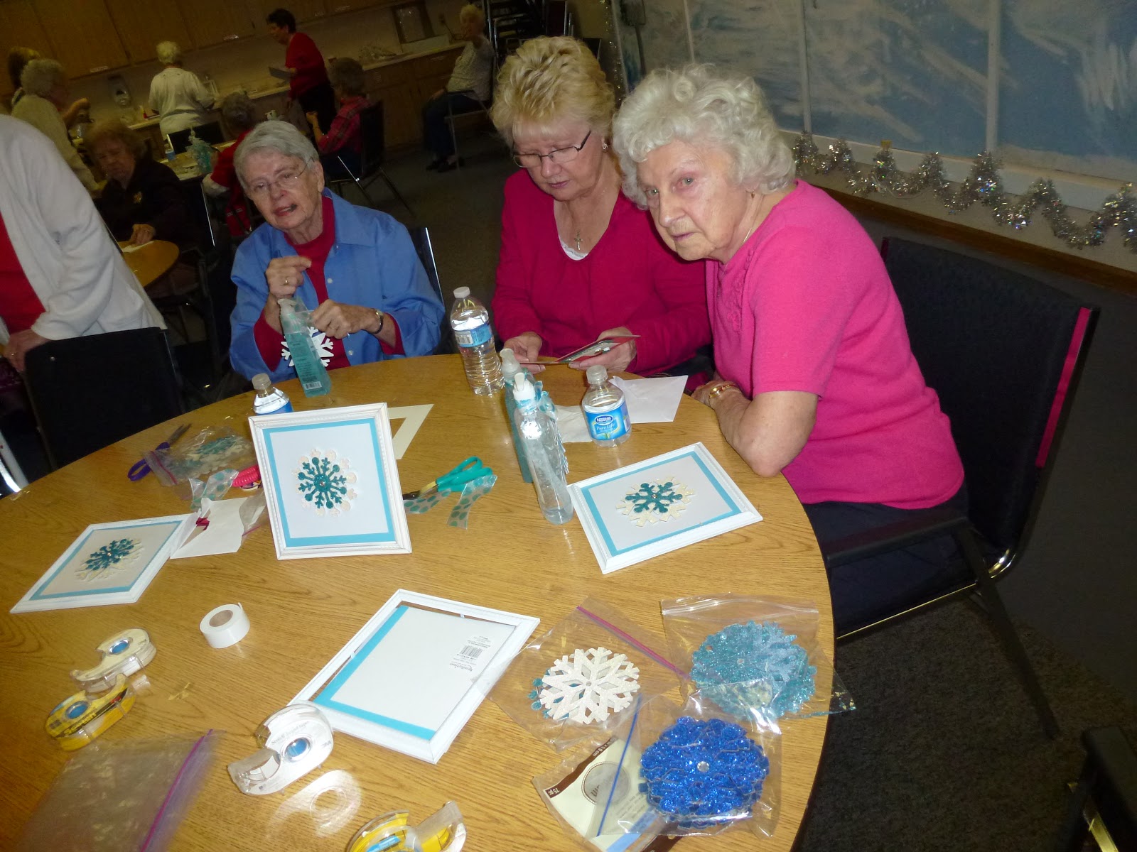 Activity Director Craft & Event Ideas: Crafts