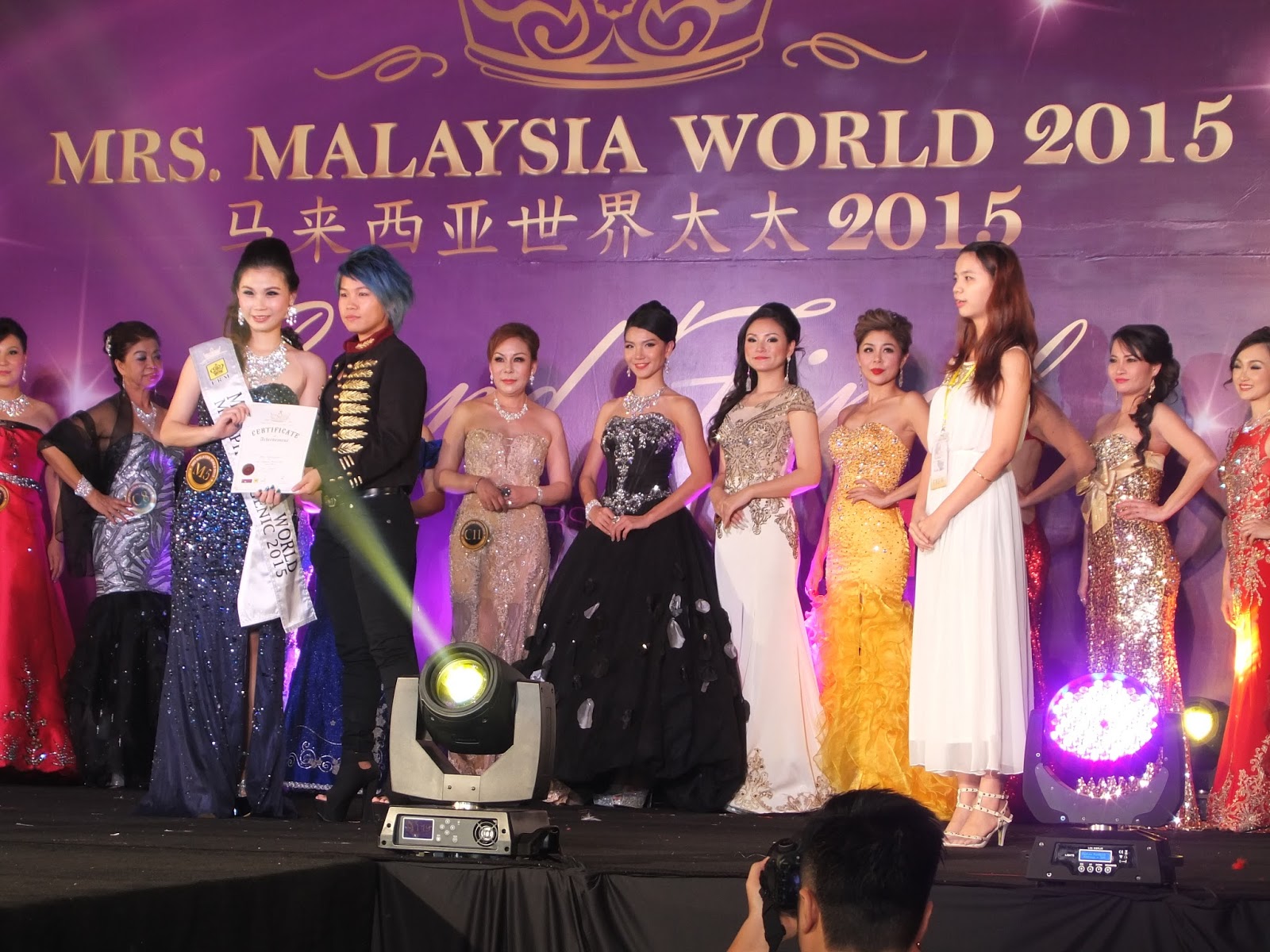 Kee Hua Chee Live!: PART 4---CROWNING OF NEW MRS MALAYSIA WORLD AND MRS ...