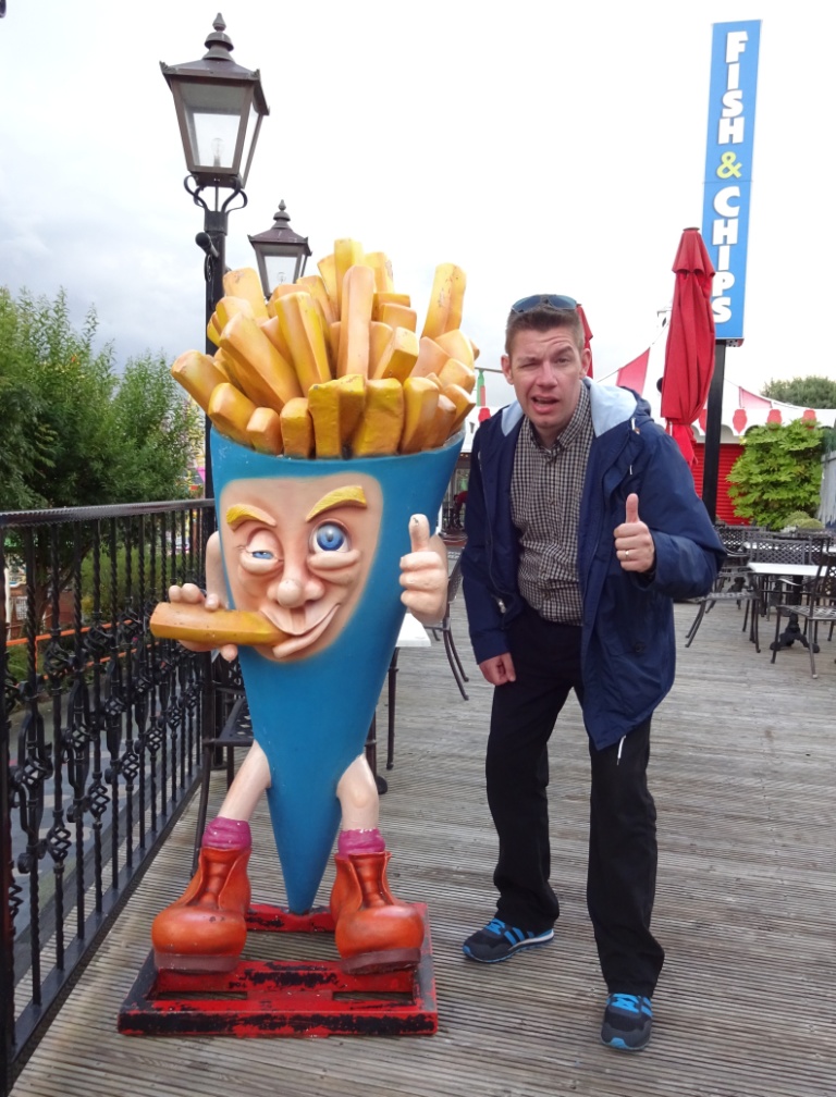 The Ham and Egger Files: Chip mascot in Southend