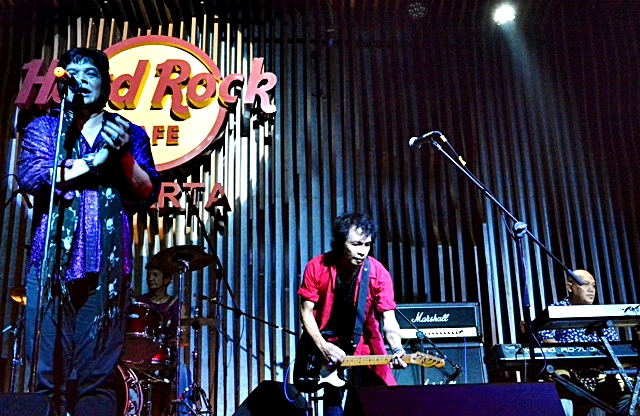 dionMomongan: Acid Speed Band, Sudah 35 tahun dan Still Live!